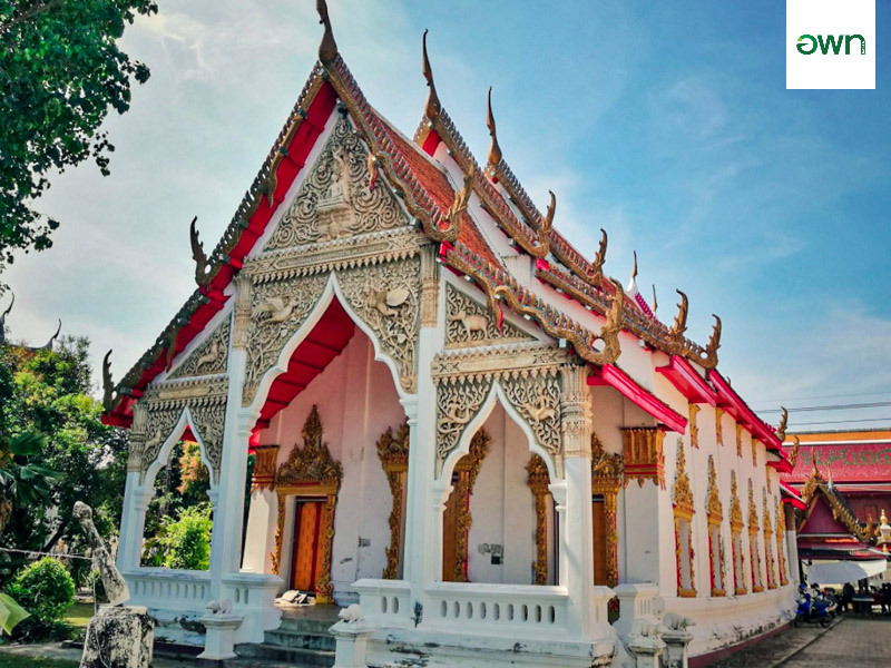 วัดพลับพลาชัย | CBT Thailand