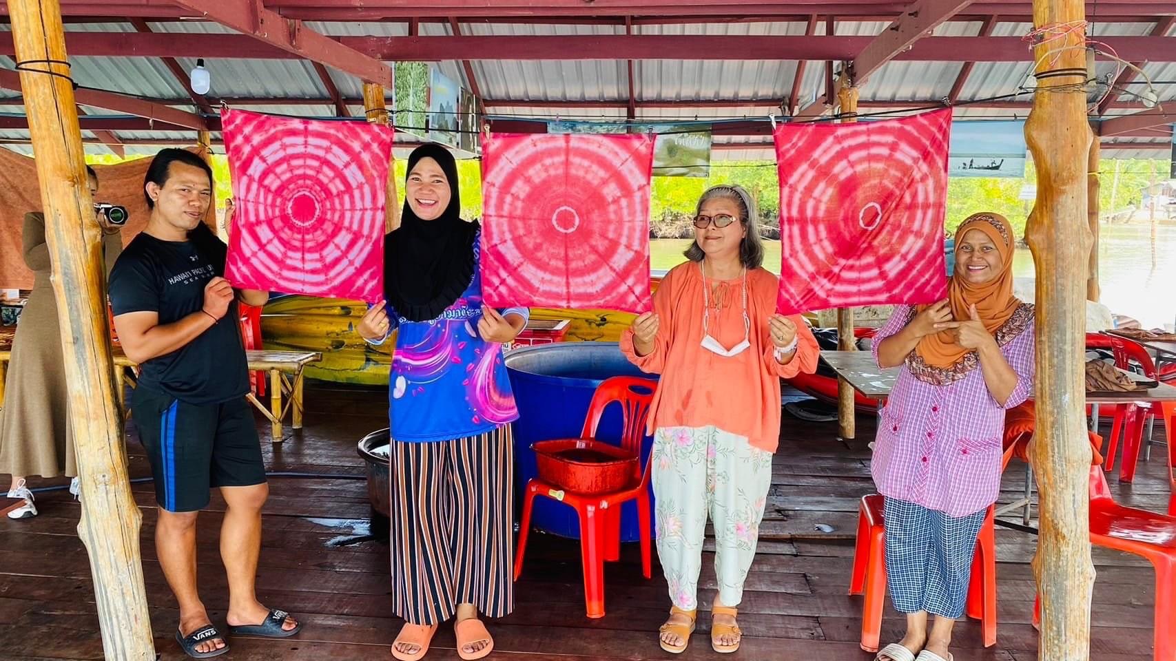 SUN TIE DYE by Sam chong nuea | CBT Thailand